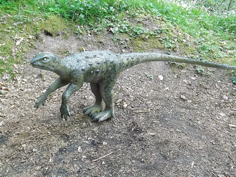 Emausaurus ernsti (Sauriererlebnispfad Georgenthal) | Der Beutelwolf-Blog