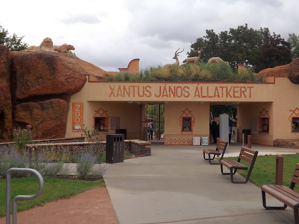 Eingang (Zoo Györ) | Der Beutelwolf-Blog